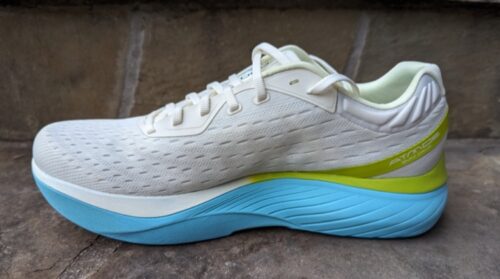 Shoe Review: Topo Atmos - Ultra Running Magazine
