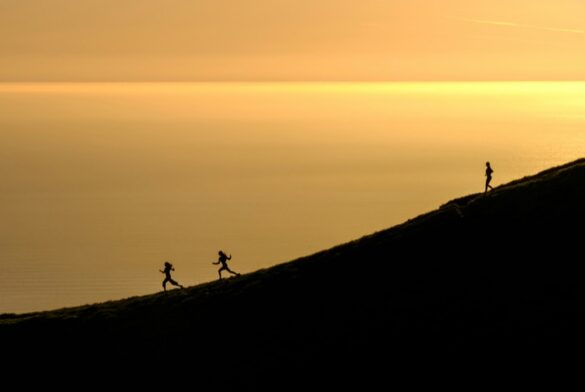 Improve Your Downhill Running - Ultra Running Magazine